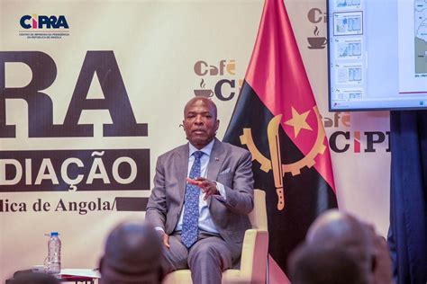DIVISÃO DA PROVÍNCIA DO MOXICO Governador prevê mais empregos e