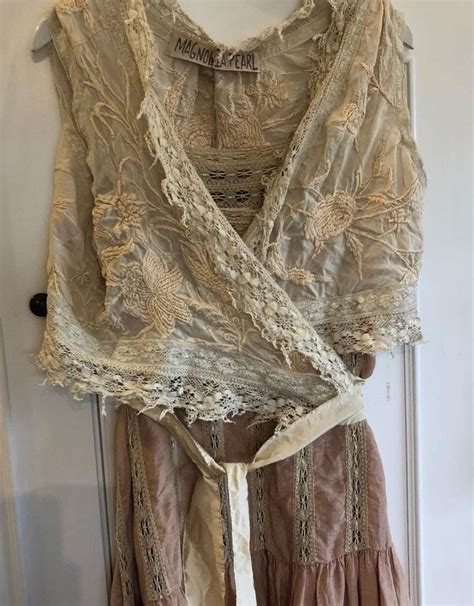 Pin by Puce Moment on Vêtements Dress clothes for women Shabby chic
