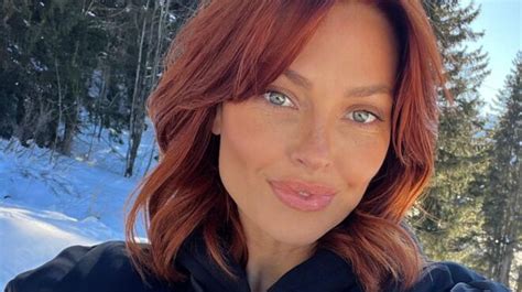 Caroline Receveur annonce être atteinte d un cancer du sein