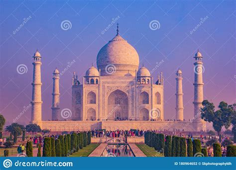 The Taj Mahal Is An Ivory White Marble Mausoleum In The Indian City Of