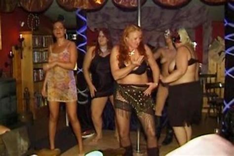 Søgning efter Sing Porno fra Eromaxxx