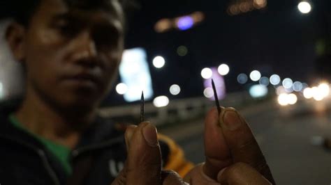 Waspada Lokasi Rawan Ranjau Paku Di Jakarta Ada Beling Hingga Baut