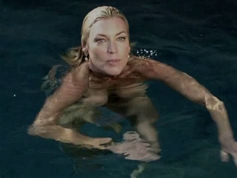 Naked Donna W Scott In Femme Fatales