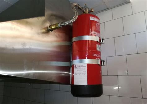 Extintores en Sevilla Instalación de extinción automática en campanas