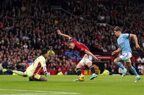 Le Xournal Manchester City donne une leçon à Manchester United