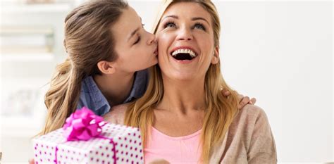 Cadeaux pour la fête des Mères Top 5 des meilleures idées de cadeaux