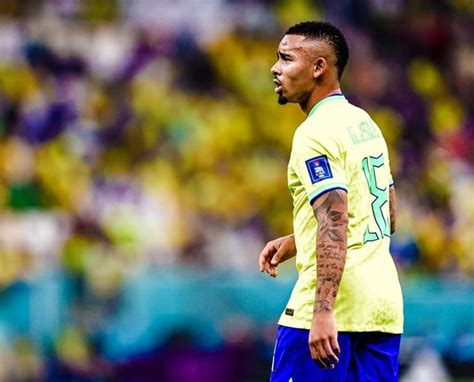 Gabriel Jesus relembra lesão na Copa do Mundo muito assustador GQ GQ