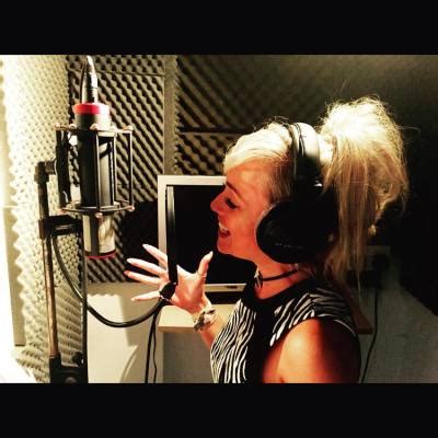 Dani Farley Shows Why She Is Wonderful Tumbex