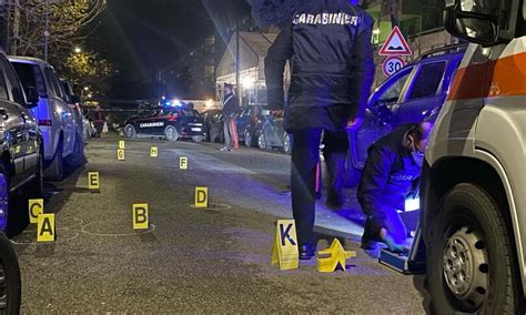 Agguato A Roma 33enne Ucciso Da Raffica Di Colpi Pubblica Now