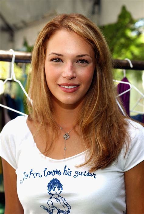 Amanda Righetti She Is Best Known For Her Role As Grace Van Pelt On The Mentalist As