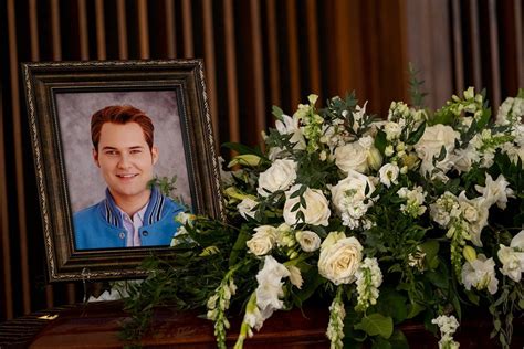 Quién mató a Bryce Walker Por trece razones estrena tráiler final