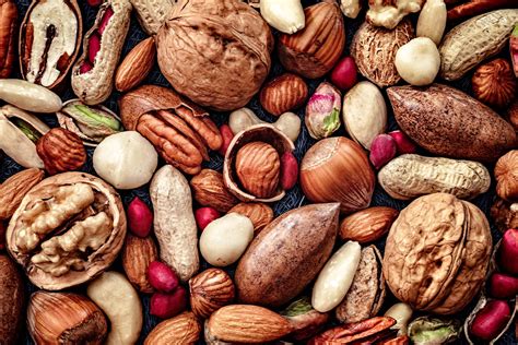 La frutta secca tante curiosità e ricette Vallé Italia