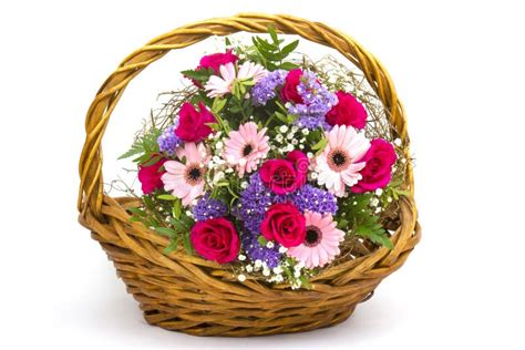 Colourful kwiaty w koszu zdjęcie stock Obraz złożonej z bukiet 31273454