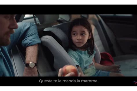 Esselunga ecco perché il nuovo spot con la pesca sta facendo