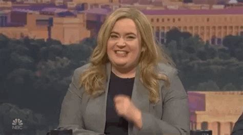 Snl Saturday Night Live Aidy Bryant Season Breaking Character
