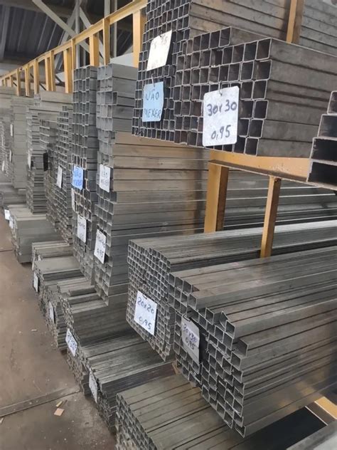 Metalon Preto 20x20 Sajefer