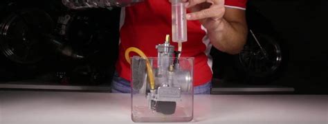Comment et pourquoi régler le niveau de cuve de son carburateur