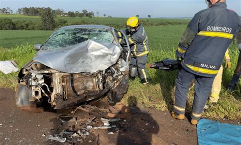 Três pessoas morreram e cinco ficaram feridas em um trágico acidente no