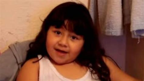 As Luce Ahora Niukita La Ni A Viral Del Meme Me Quieres Ver La
