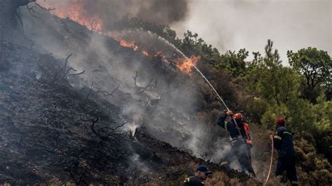 Incendies en Grèce le difficile retour chez soi quand tout ce qu on