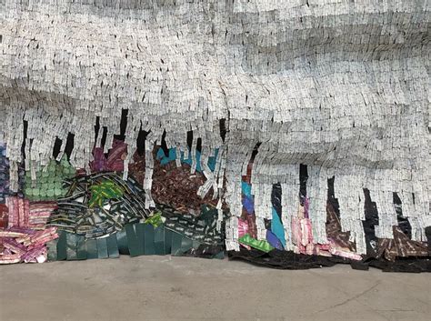 El Anatsui The Masterful Ghanaian Sculptor With A Wall Installation At