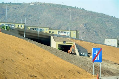 El Cabildo Proyecta El Soterramiento Total Del Carril Bus En Santa Cruz