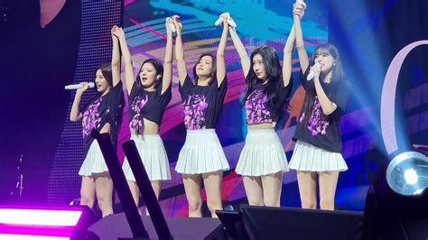 230128 ITZY 있지 Boys Like You Nobody Like You Ending Fancam