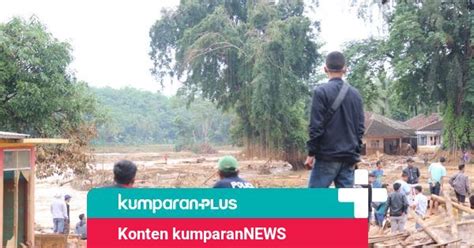 Pengungsi Banjir Di Lebak Mulai Terserang Batuk Pilek Hingga Diare