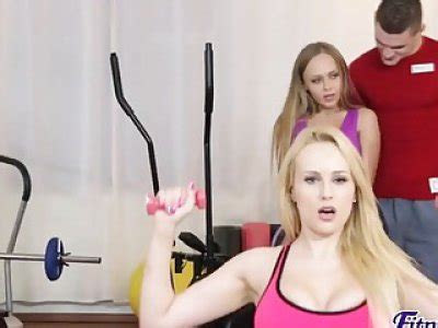 Linsey Dawn Mckenzie And Veronika Pagacova At Gym Threesome Telegraph