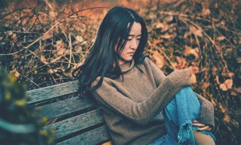 Negative Self Talk Examples That Hold You Back Happier Human