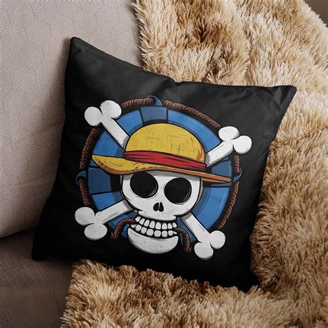Almofada One Piece Bandeira Pirata Mang Monkey D Luffy Preta