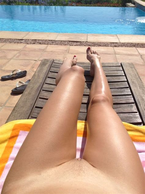 Whats A Nice Girl Like You Doing Naked In A Place Like This Xnxx Adult Forum