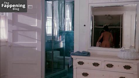 Annabella Sciorra Nude Sexy Collection 15 Photos OnlyFans Leaked