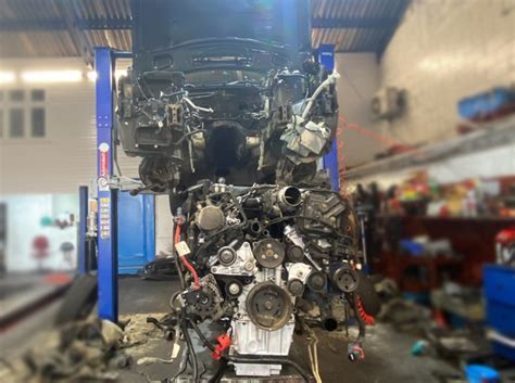 Our Workshop Gallery Range Rover Engine