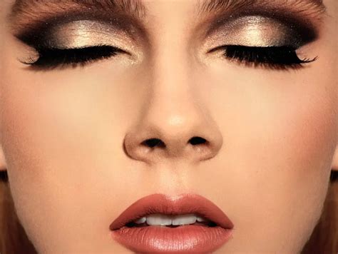 Maquillaje Para Vestido Negro Tendencias De Moda Y Estilos Glam Para
