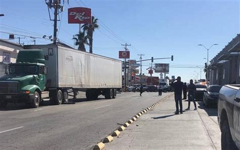 Muere Hombre Tras Ser Atropellado Por Tr Iler Noticias Ciudad Ju Rez