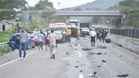 Caos en la México Cuernavaca Cierre total por 2 accidentes causa