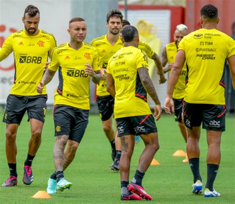 Flamengo se reapresenta foco na preparação para o Mundial de Clubes