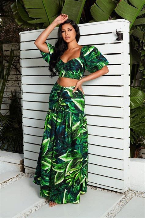 SET DE FALDA LARGA Y TOP Meraki Boutique