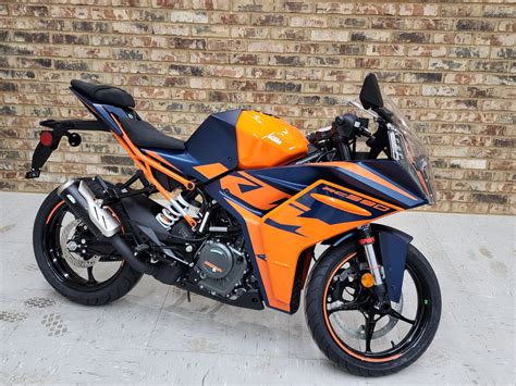 2022 KTM RC 390 First Ride Review The Best Sub 400cc Supersport