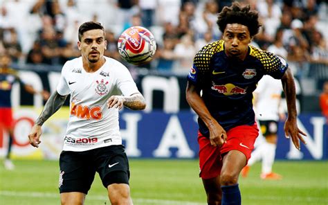 Red Bull Bragantino x Corinthians escalações desfalques e onde