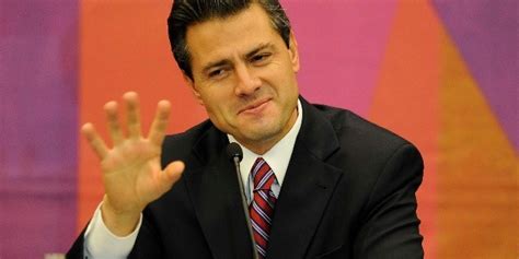 Lo recuerdas Así fue la vez que Peña Nieto se hizo bolas en la FIL
