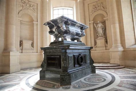 Les Invalides Gr B Napoleona I Muzeum Armii Getyourguide