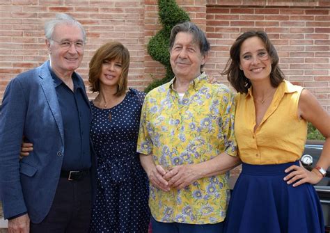 Une Famille Formidable Fotograf Bernard Le Coq Julie De Bona