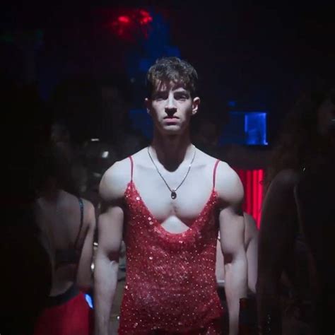 Manu Rios Brasil manuriosbrasil Instagram photo Élite outfits