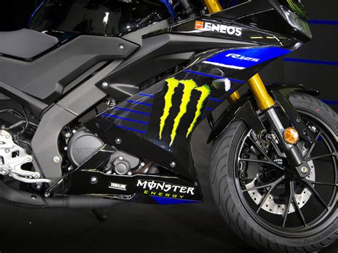 Yamaha Yzf R Monster Energy Motogp Fiche Moto