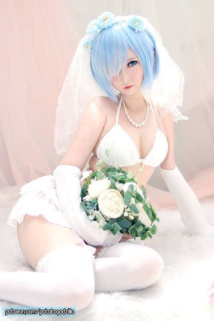 20 Best Cosplay Rem Dari Anime Re Zero Paling Cantik Dan Seksi SinduLin