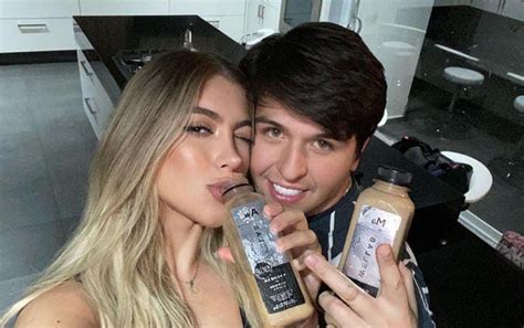 Quién es Melanie Lattanzi la novia de Fofo Márquez
