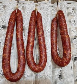 Kiełbasa surowa wędzona podsuszana Meat dinners Kielbasa Cured meats