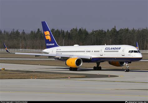 TF FIP Icelandair Boeing 757 208 WL Photo By Matthias Becker ID